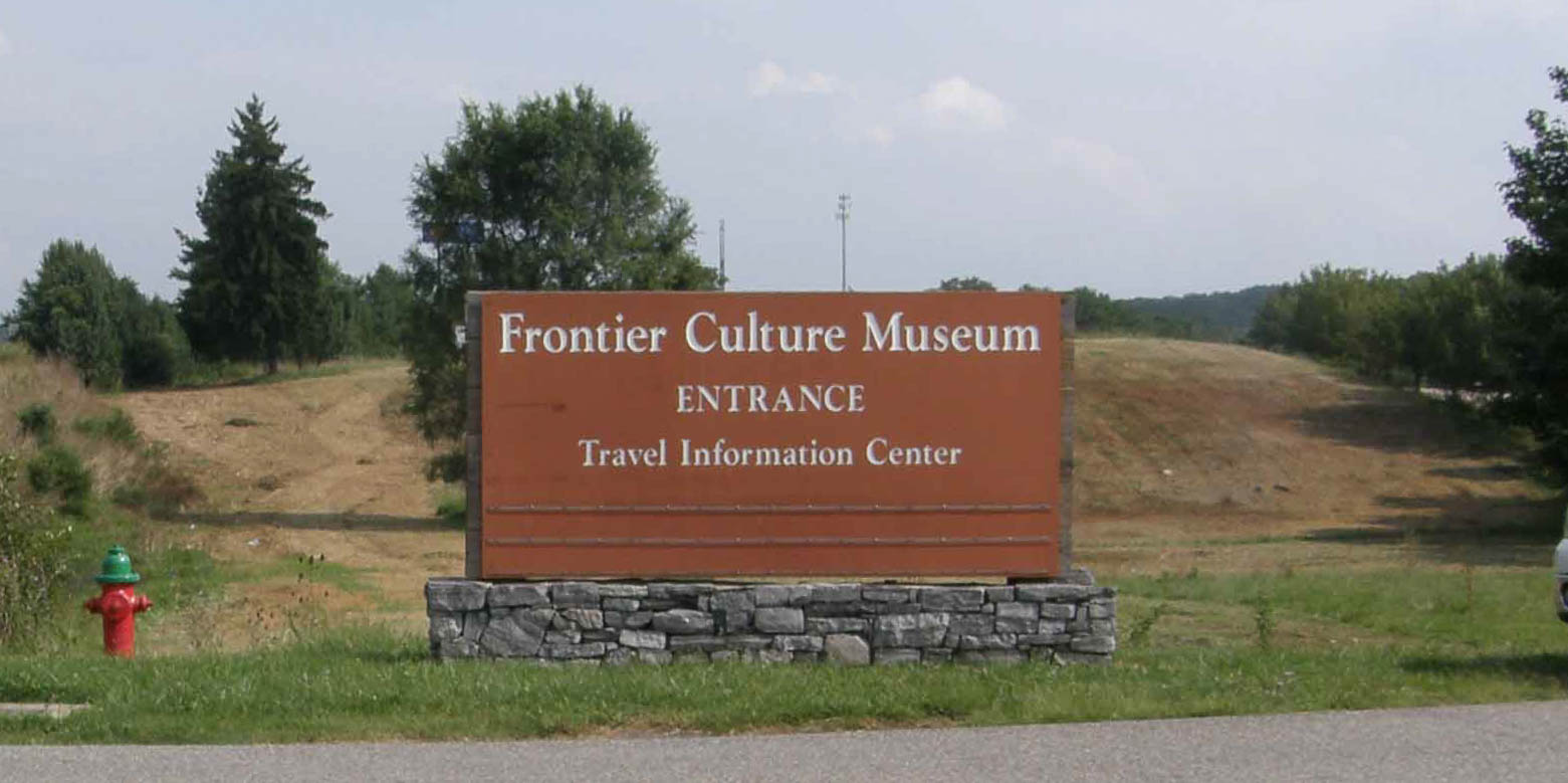 Frontier Culture Museum Outdoor Signs - Eddie Edwards Signs